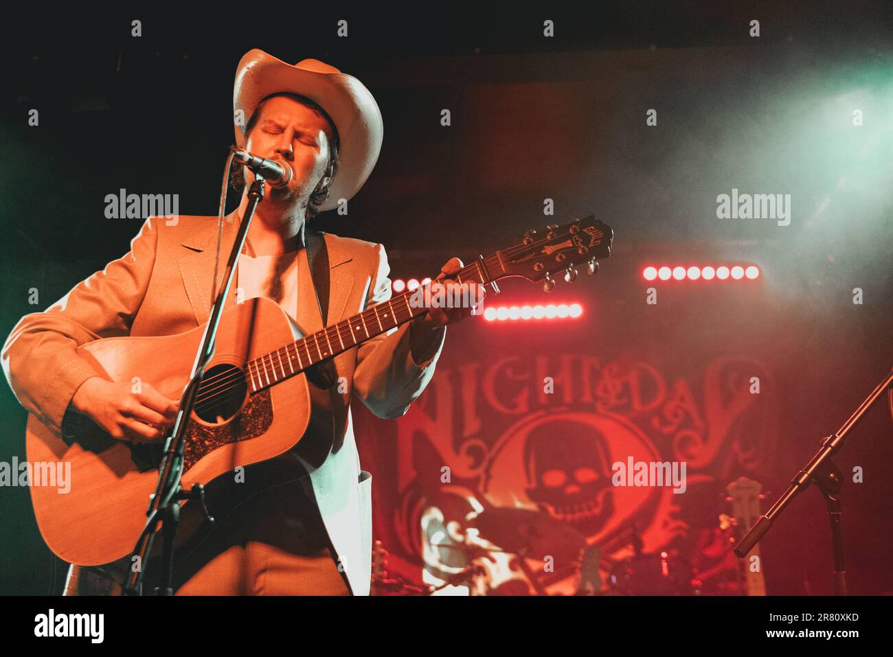 Manchester guitar music hi-res stock photography and images - Alamy