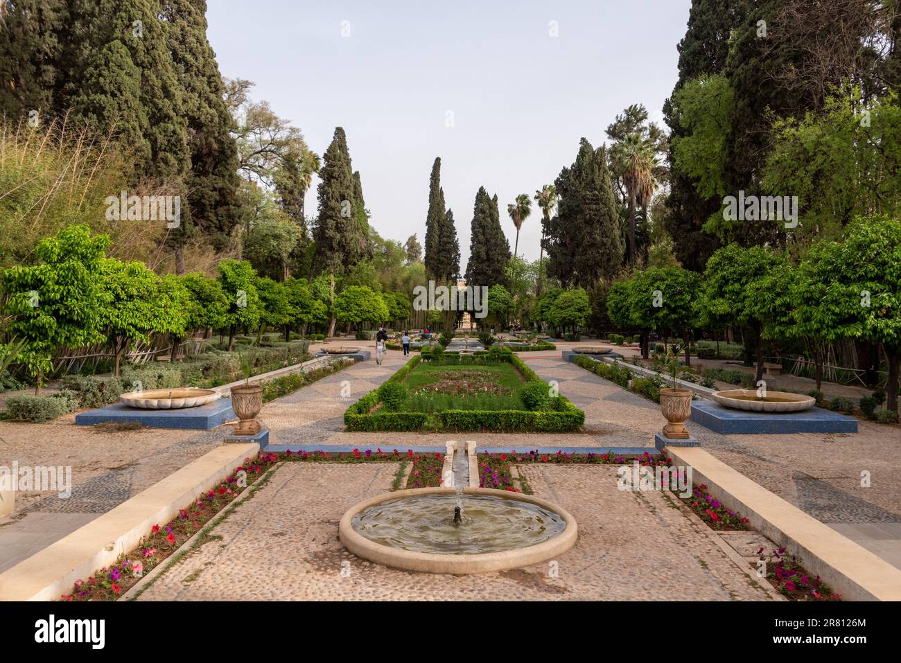 Main square in the Jnan Sbil park in downtown Fes, Morocco Stock Photo ...