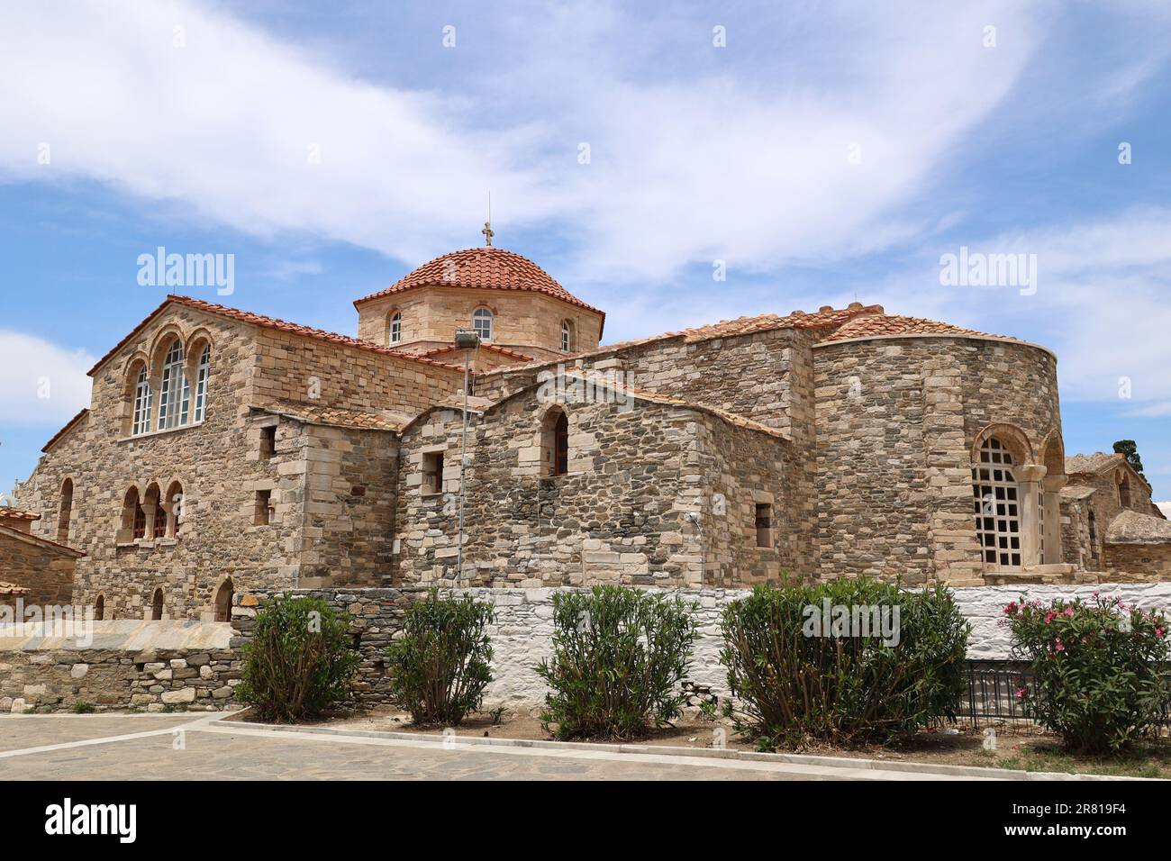 Panagia Ekatontapyliani or Church of Our Lady of the Hundred Gates ...