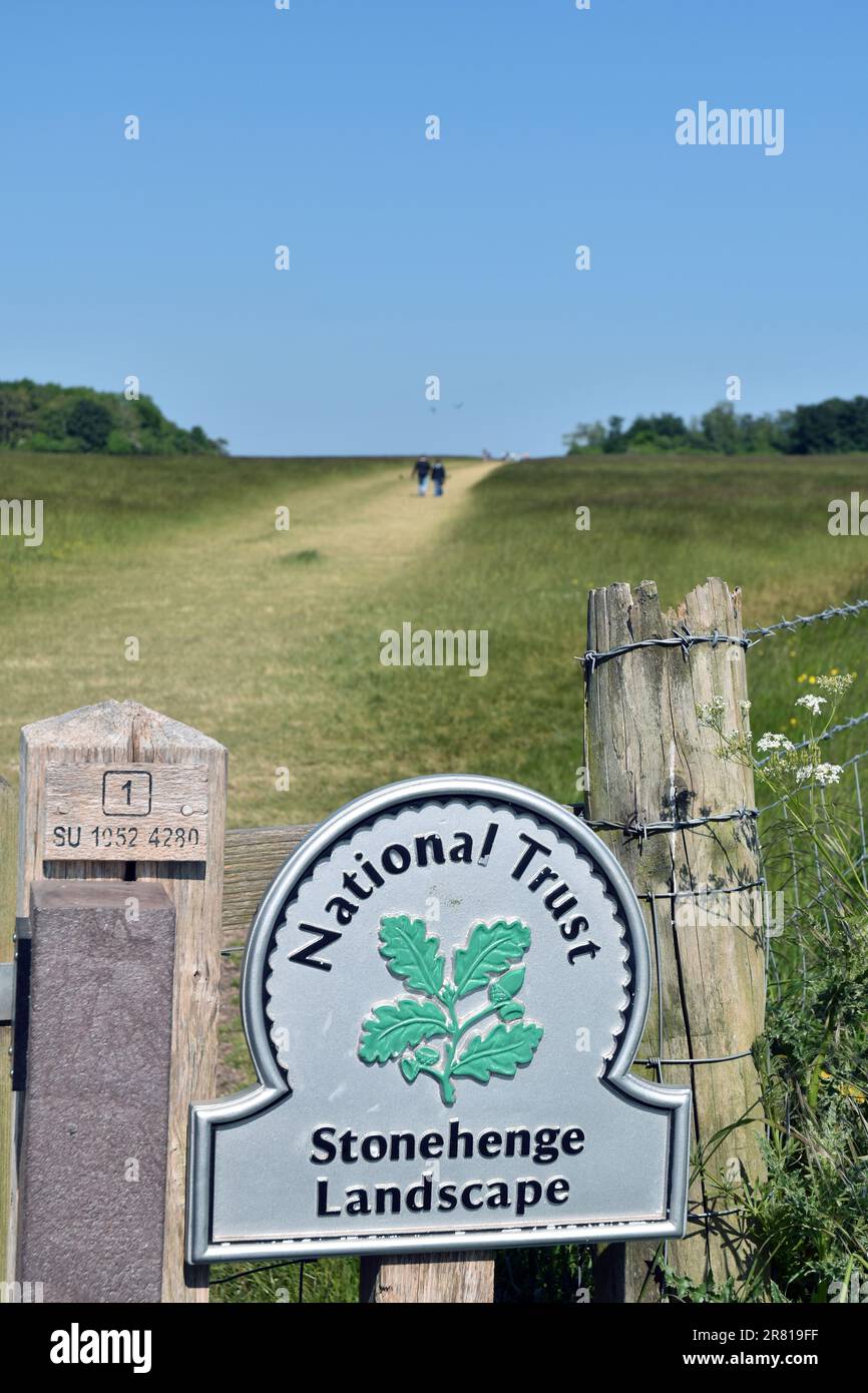 National trust signage hi-res stock photography and images - Alamy