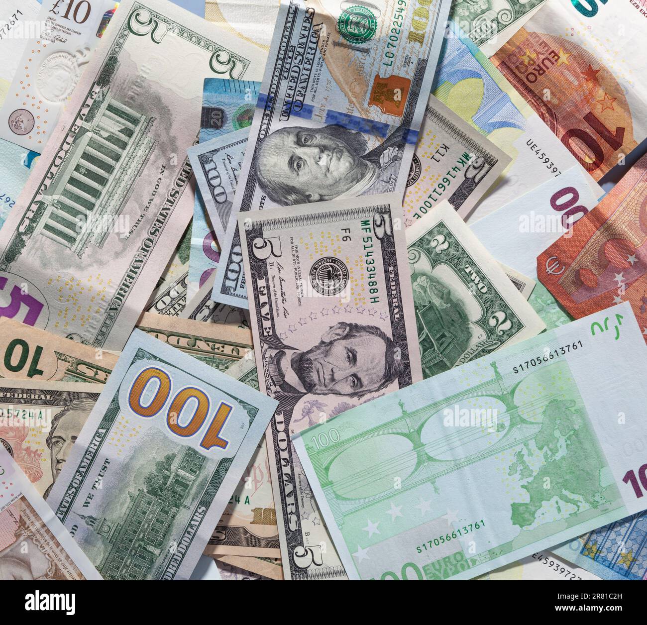 Pound denominations hi-res stock photography and images - Alamy
