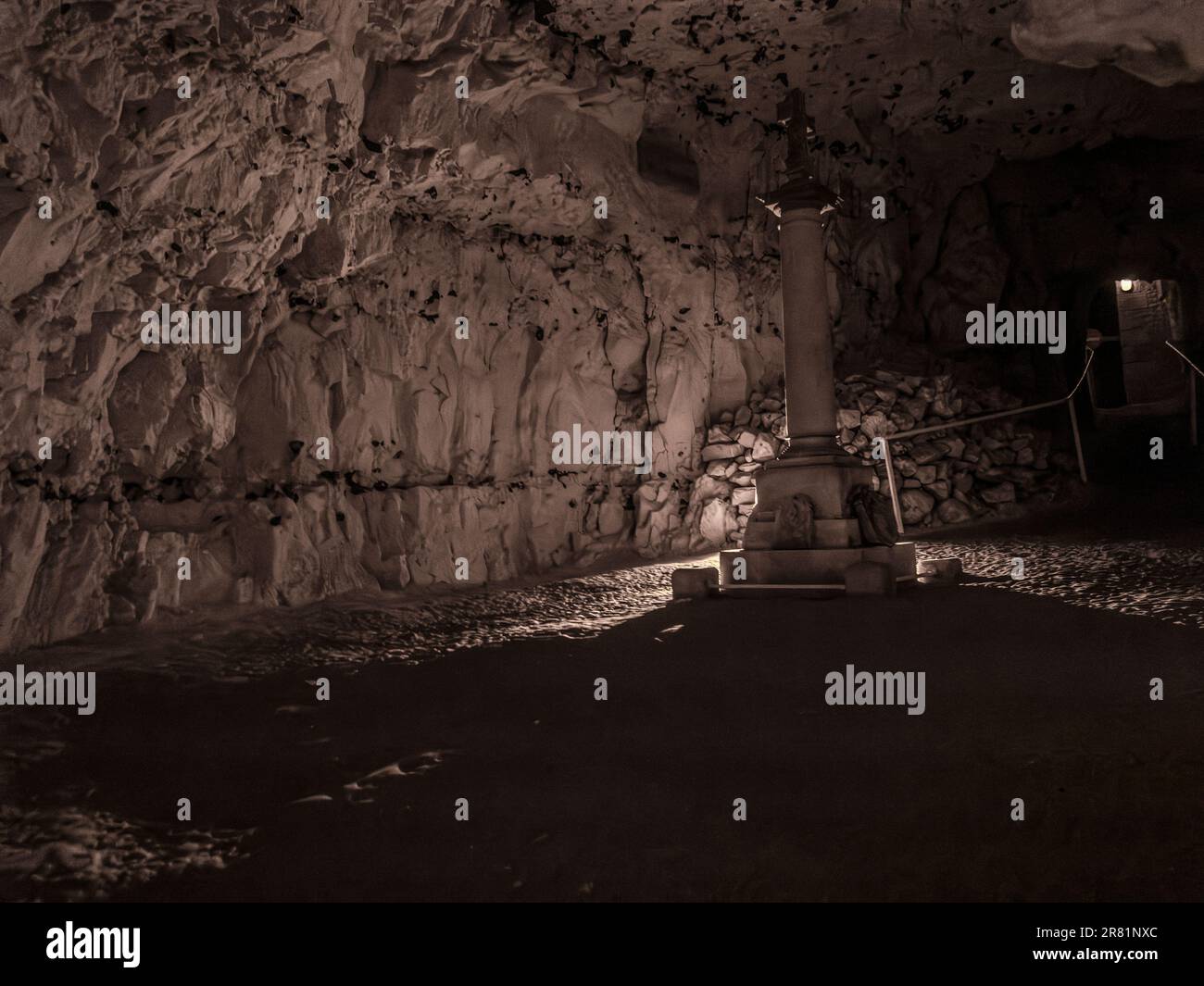 Underground city at naours hi-res stock photography and images - Alamy