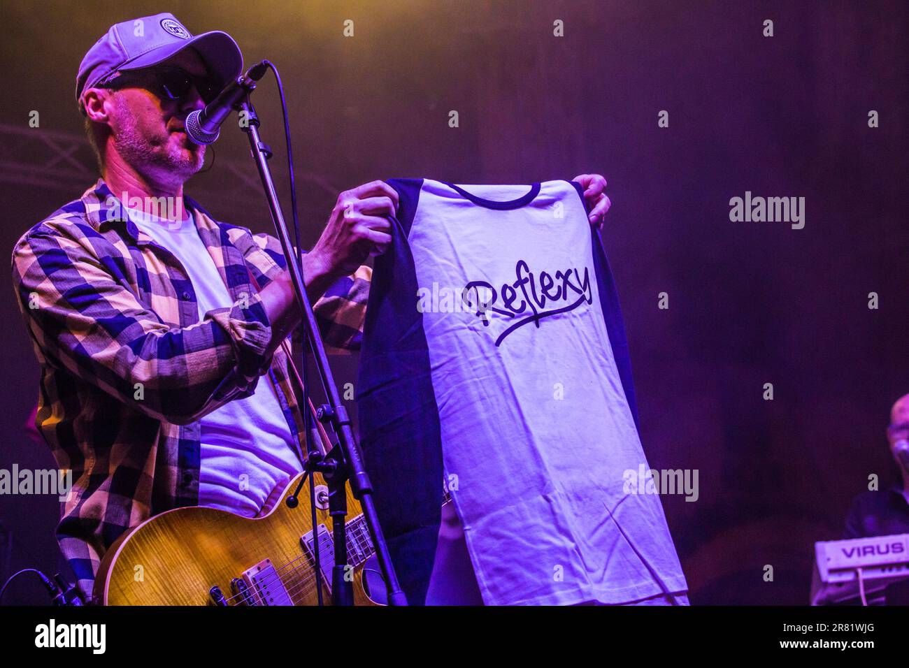 Reflexy hi-res stock photography and images - Alamy