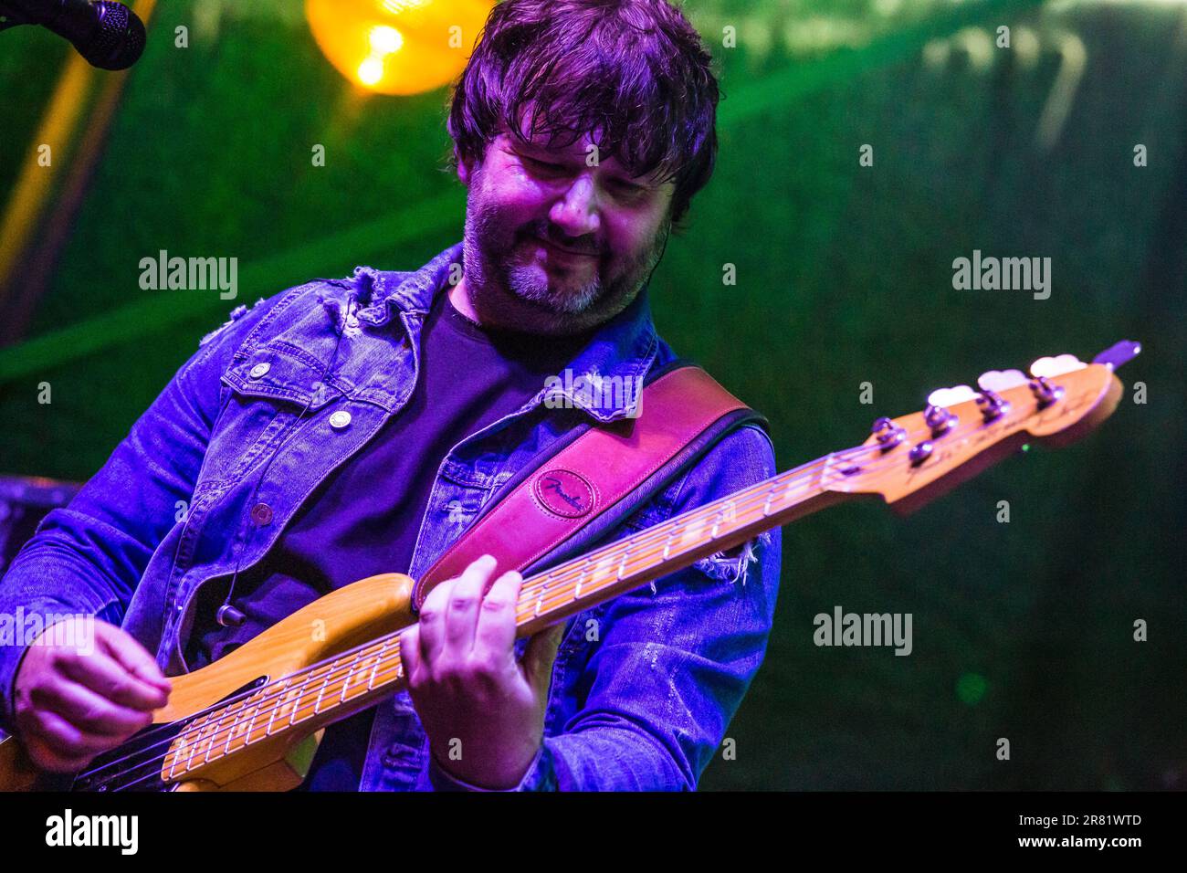 Reflexy hi-res stock photography and images - Alamy