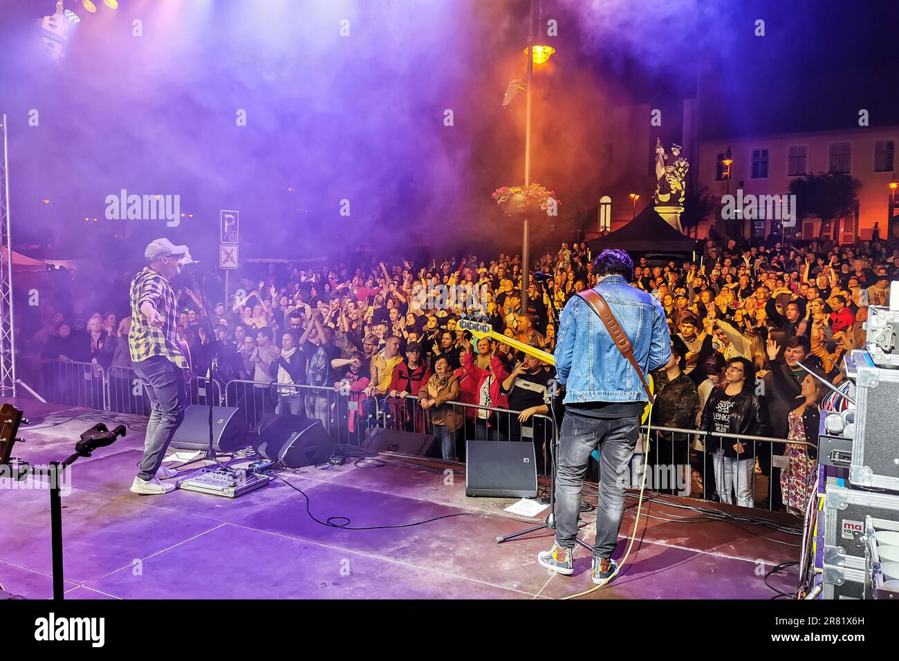 Reflexy hi-res stock photography and images - Alamy