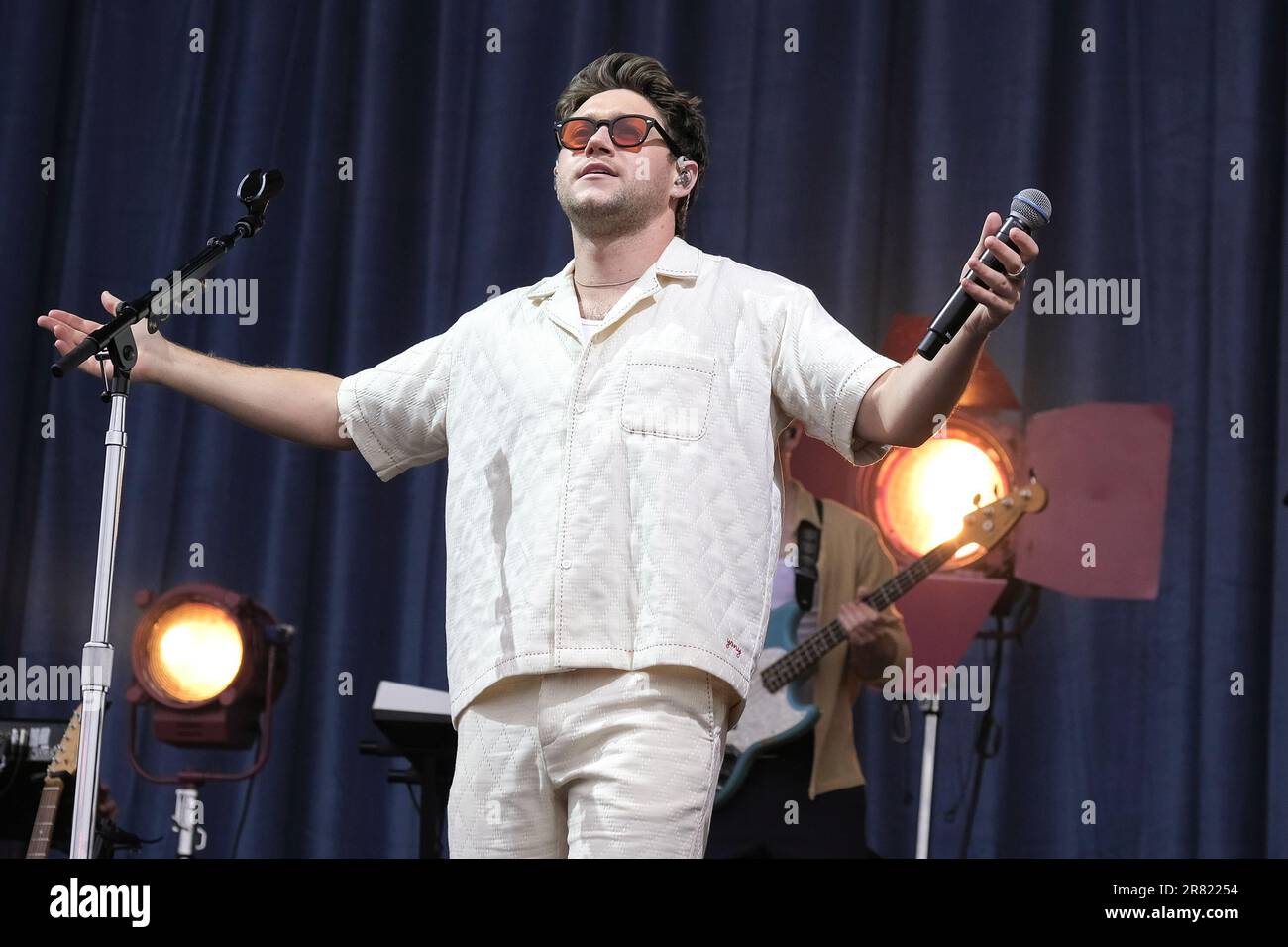 Niall horan on stage 2023 hi-res stock photography and images - Alamy