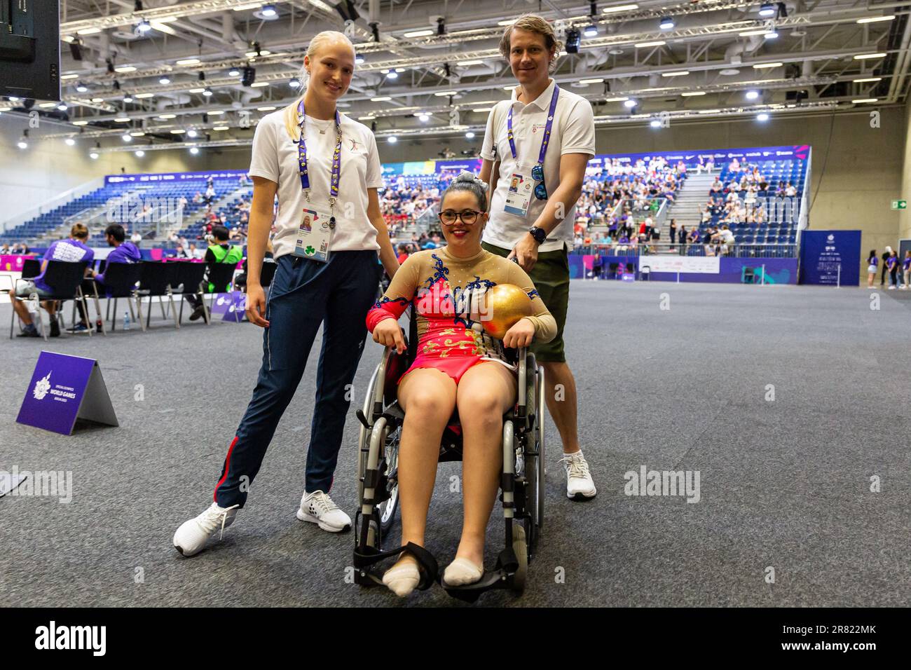 Coaches pose hi-res stock photography and images - Alamy