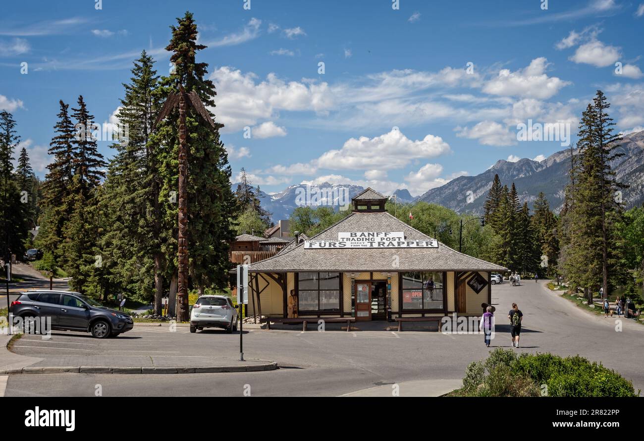 Furs trading post hi-res stock photography and images - Alamy