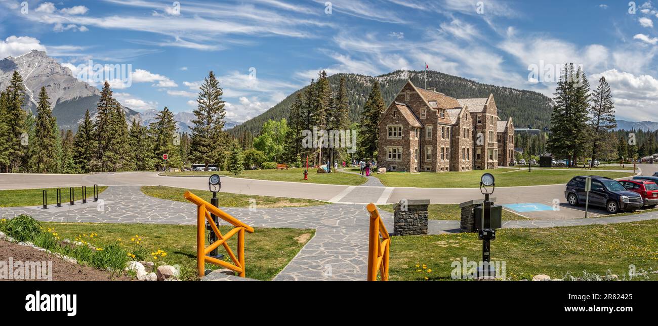 Banff national park admin building hi-res stock photography and images ...