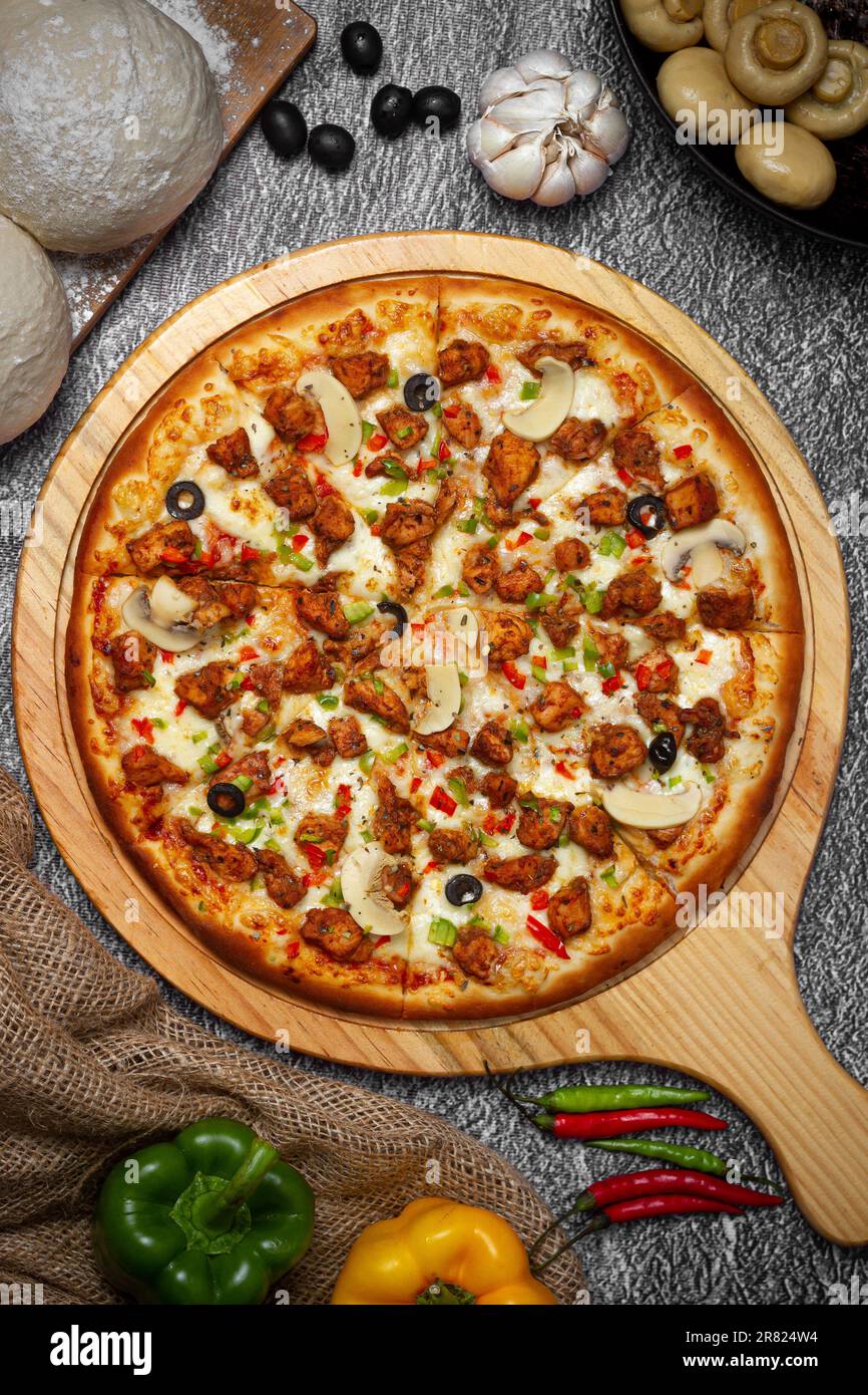 BBQ Chicken Pizza, Hawaiian Pizza, Buffalo Pizza, Supreme Pizza, The ...