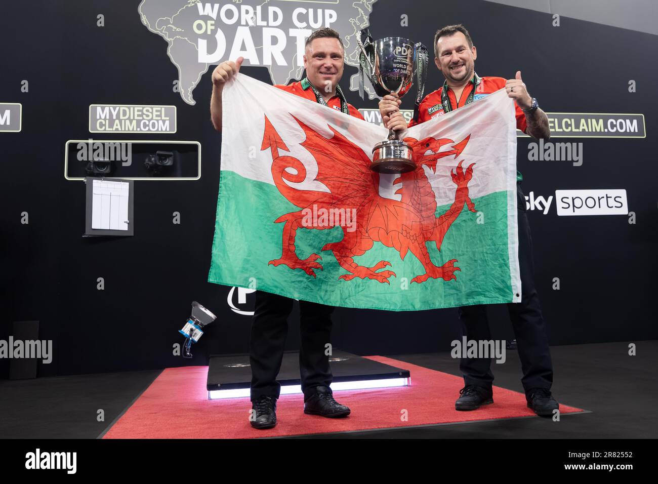 Darts world cup 2023 hi-res stock photography and images - Alamy