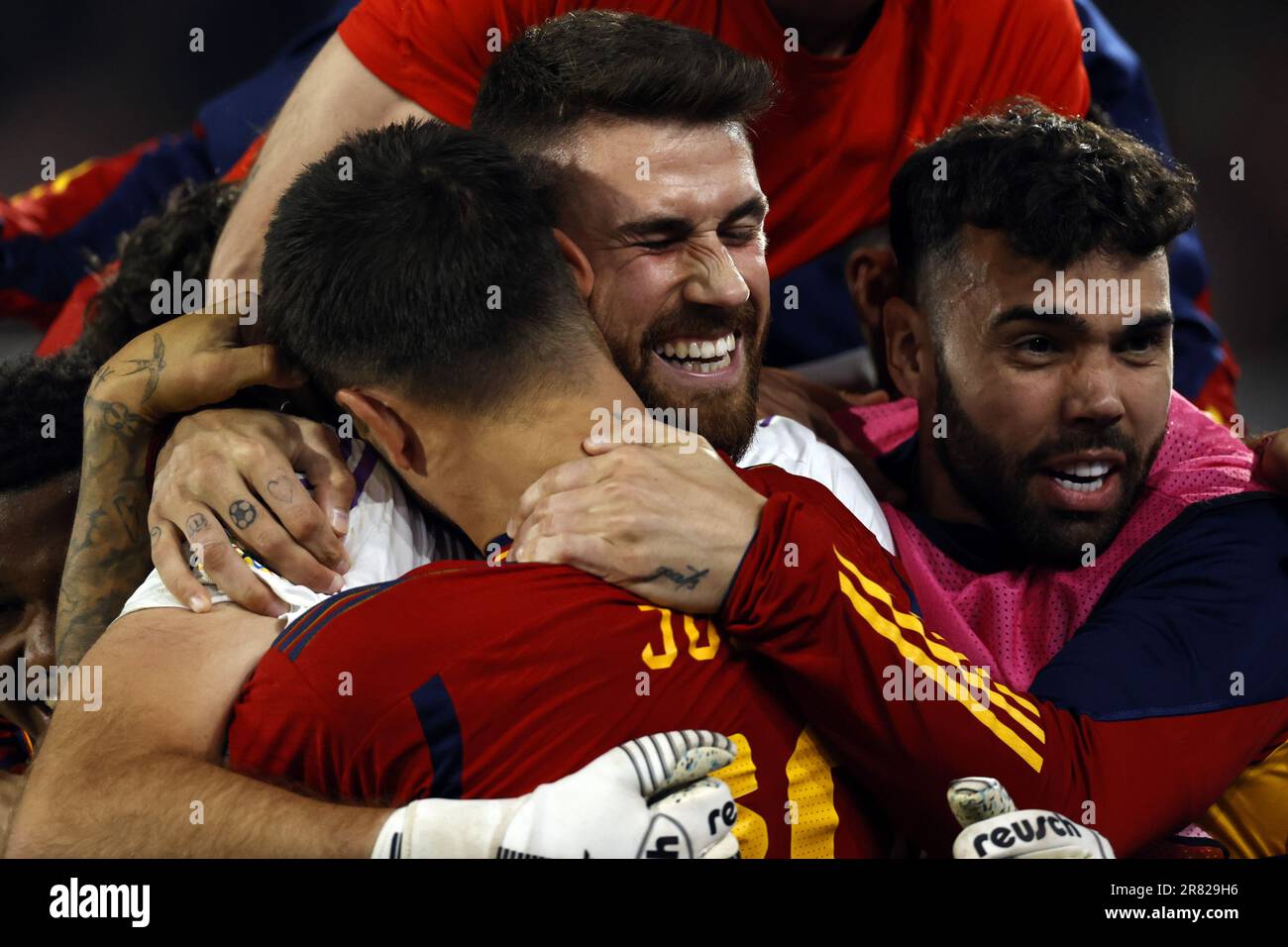 ROTTERDAM - Spain goalkeeper Unai Simon celebrates victory after the ...