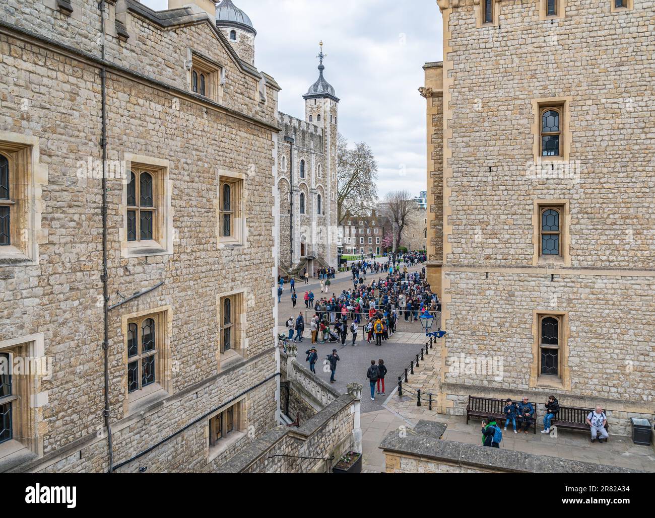 Tourists in the courtyard between the White Tower and Waterloo Barracks ...