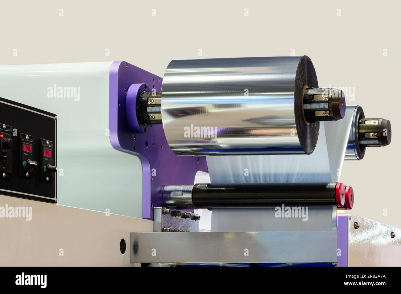 Automatic industrial machine for plastic packaging with light effect of ...