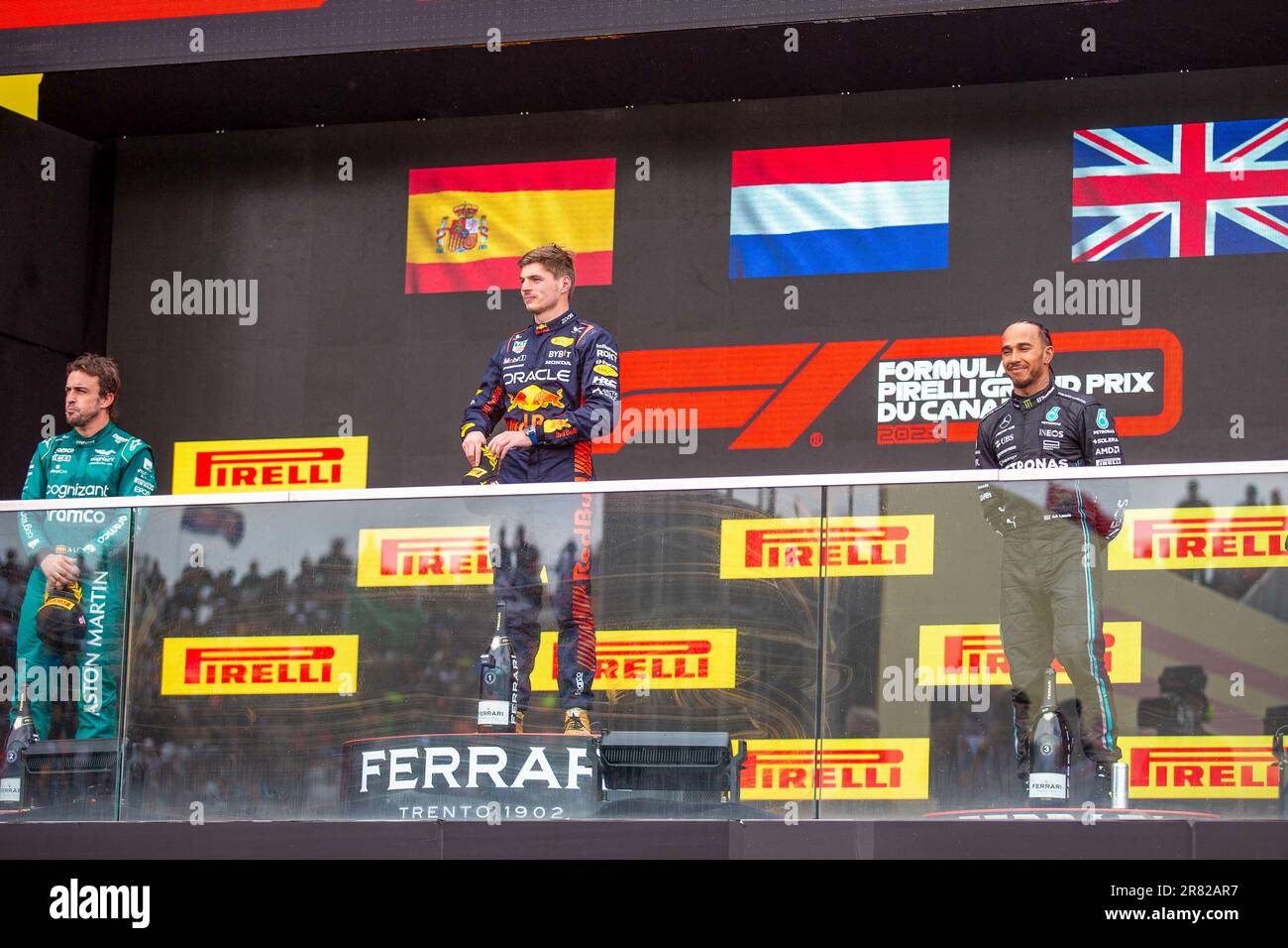 "Salut Gilles" on finish line on the grid during the Race on Sunday ...