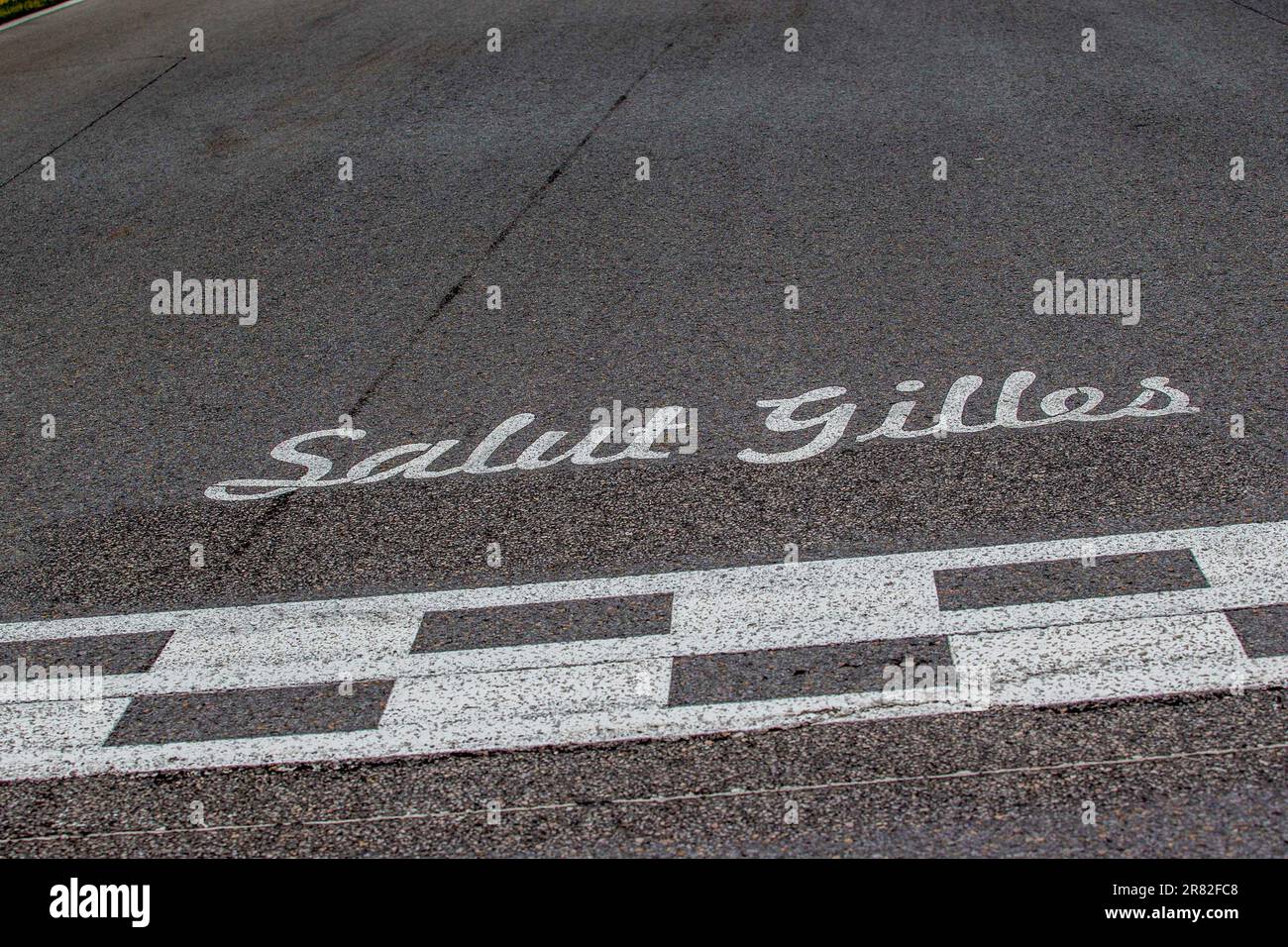 "salut Gilles" on finish line during Pre Race on Sunday 18th June ...