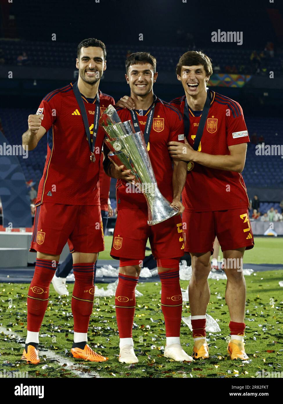 ROTTERDAM - (lr) Mikel Merino of Spain, Martin Zubimendi of Spain ...