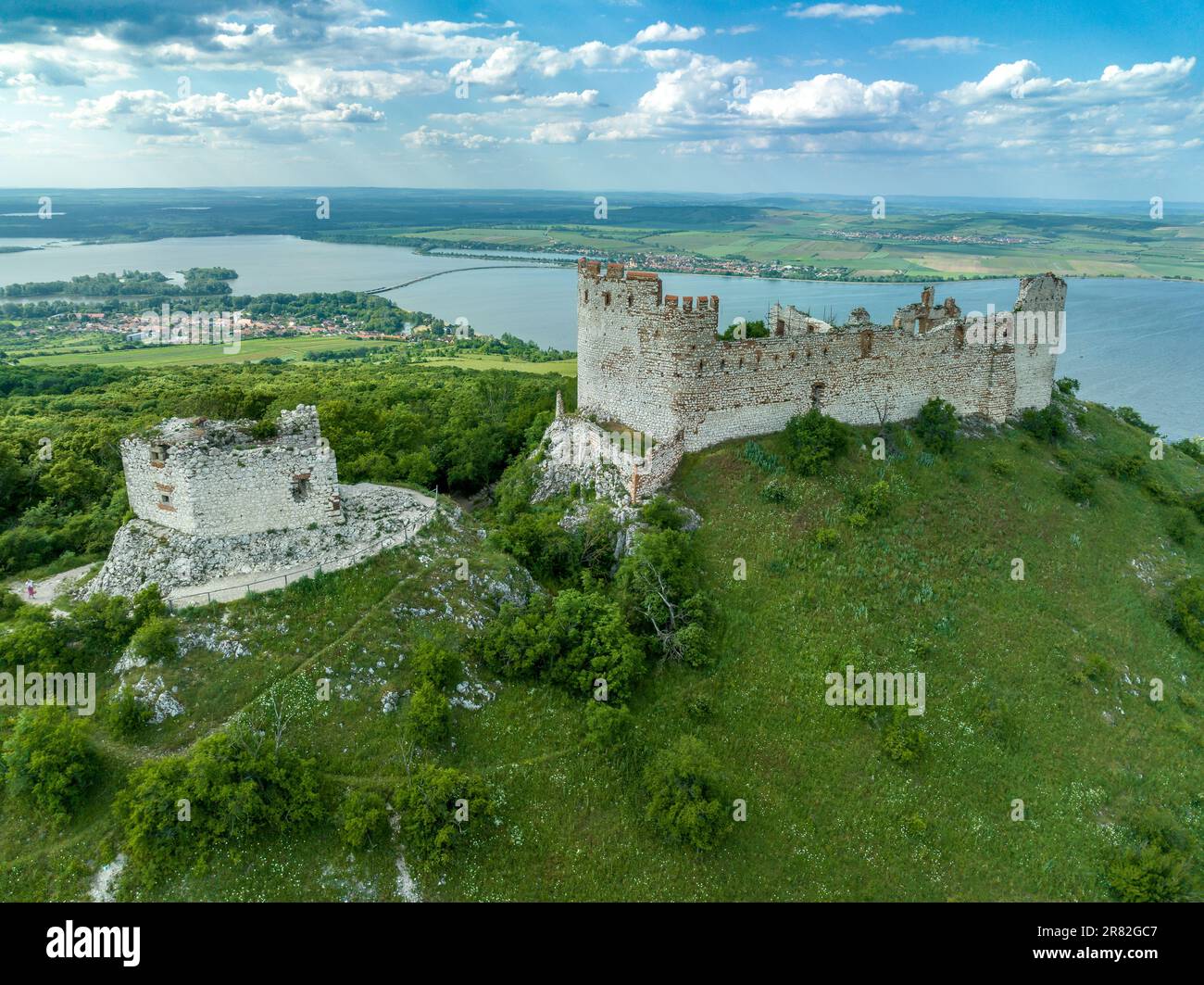Perimeter walls hi-res stock photography and images - Alamy