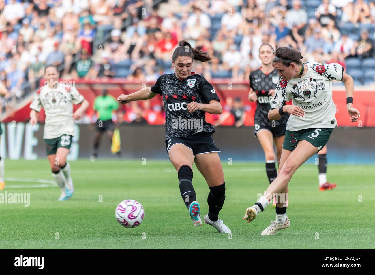 Emily menges hi-res stock photography and images - Alamy