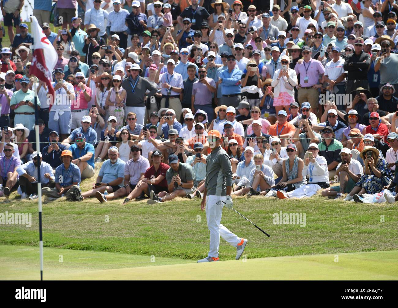 Los Angeles, United States. 18th June, 2023. Rickie Fowler watches his ...