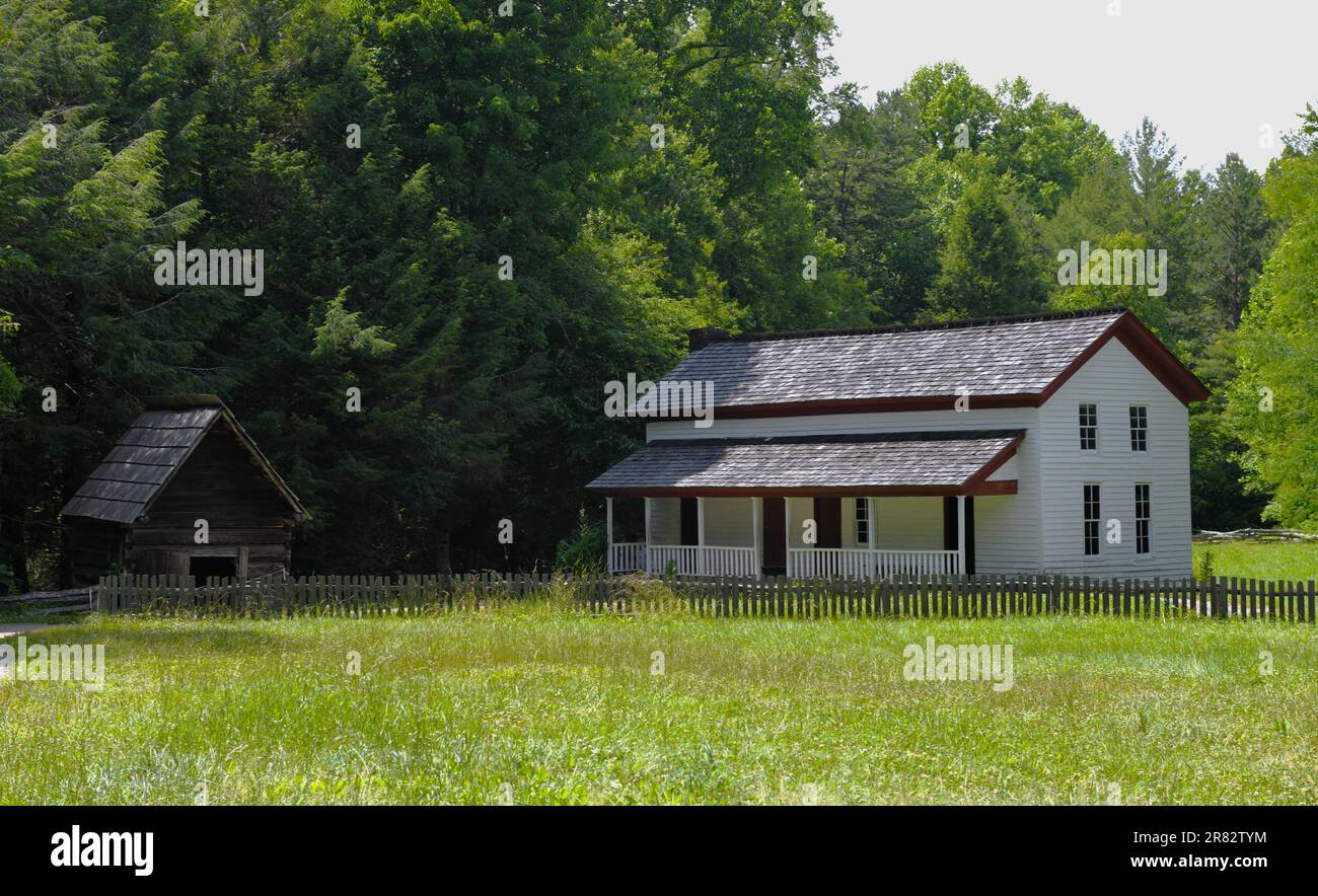Farmstead in Cades Cove Stock Photo - Alamy
