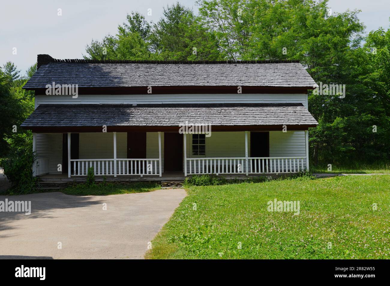 Farmstead in Cades Cove Stock Photo - Alamy