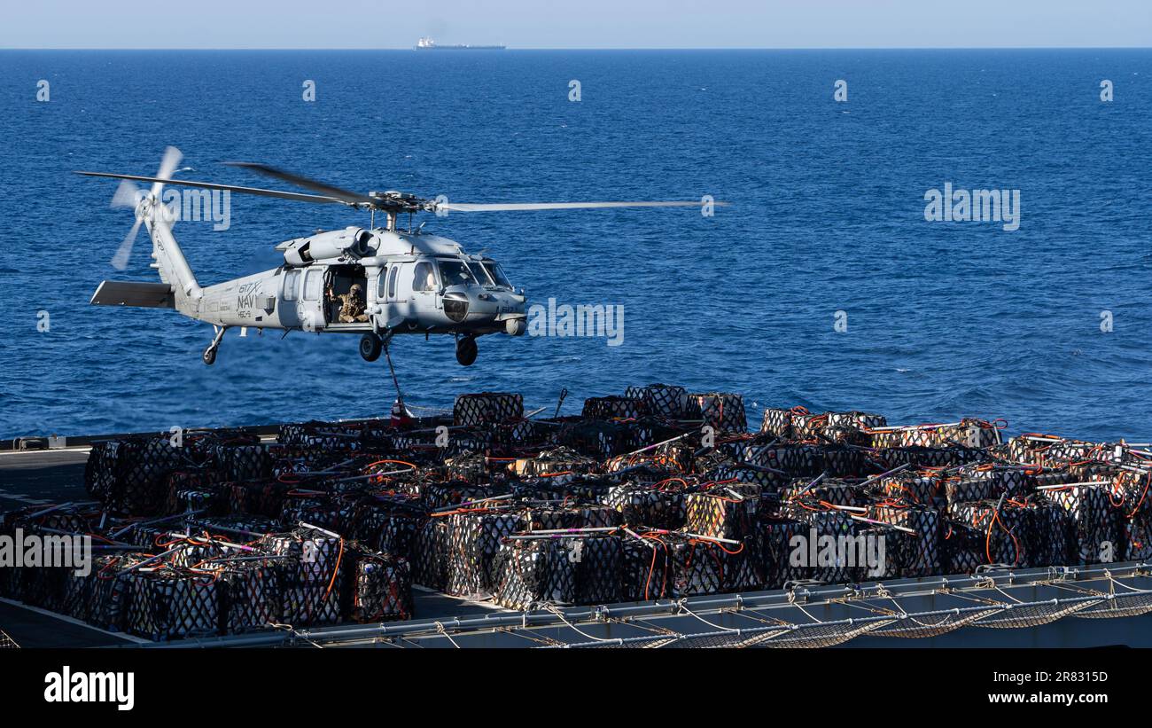An MH-60S Sea Hawk, attached to the "Tridents" of Helicopter Sea Combat ...