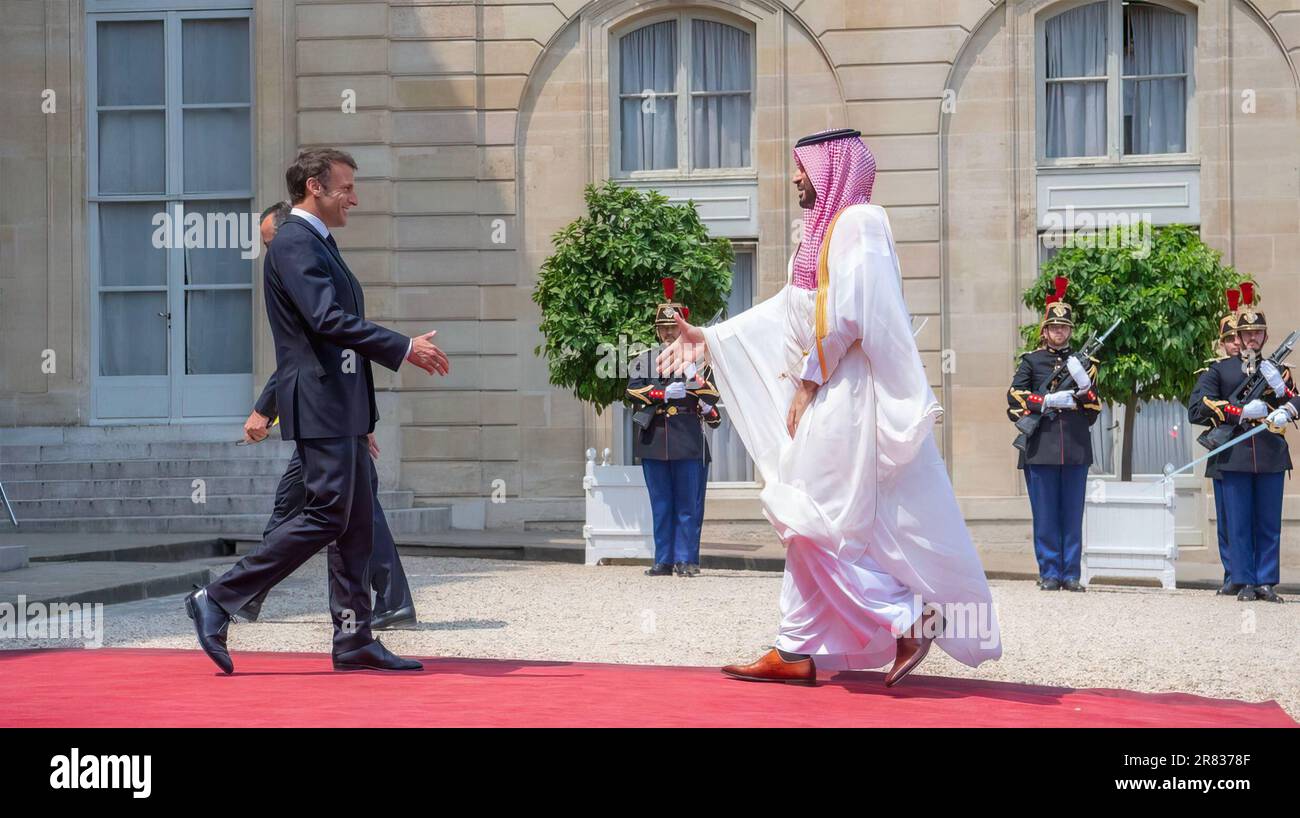 Mbs macron hi-res stock photography and images - Alamy
