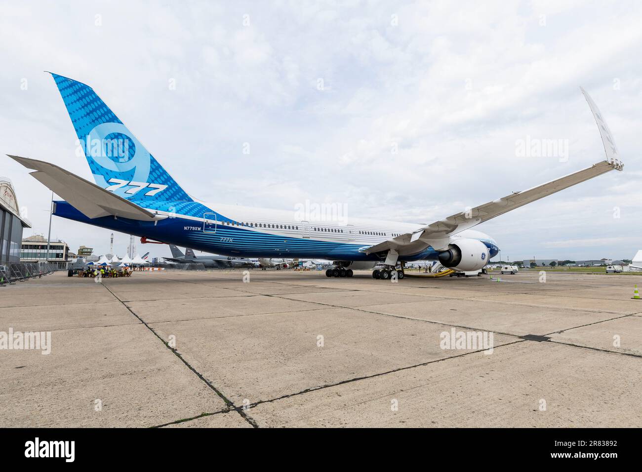 Le Bourget, France. 18th June, 2023. The Boeing 777X is the latest ...
