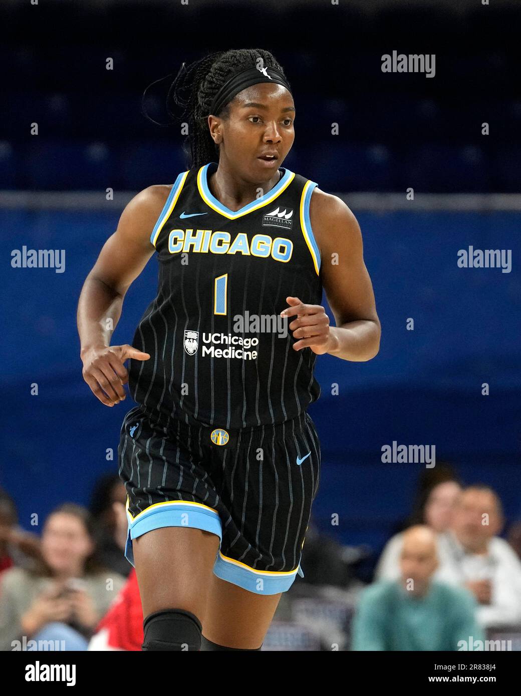 Chicago Sky's Elizabeth Williams heads down court during a WNBA ...