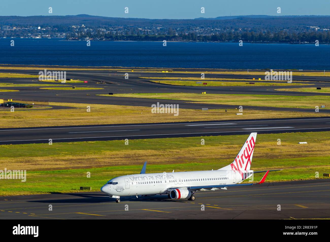 Aircraft movements at Sydney (Kingsford Smith) Airport in Australia ...
