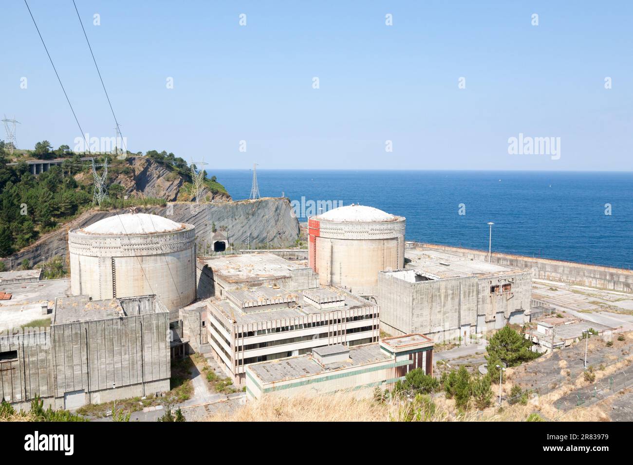 Lemoniz nuclear power plant hi-res stock photography and images - Alamy
