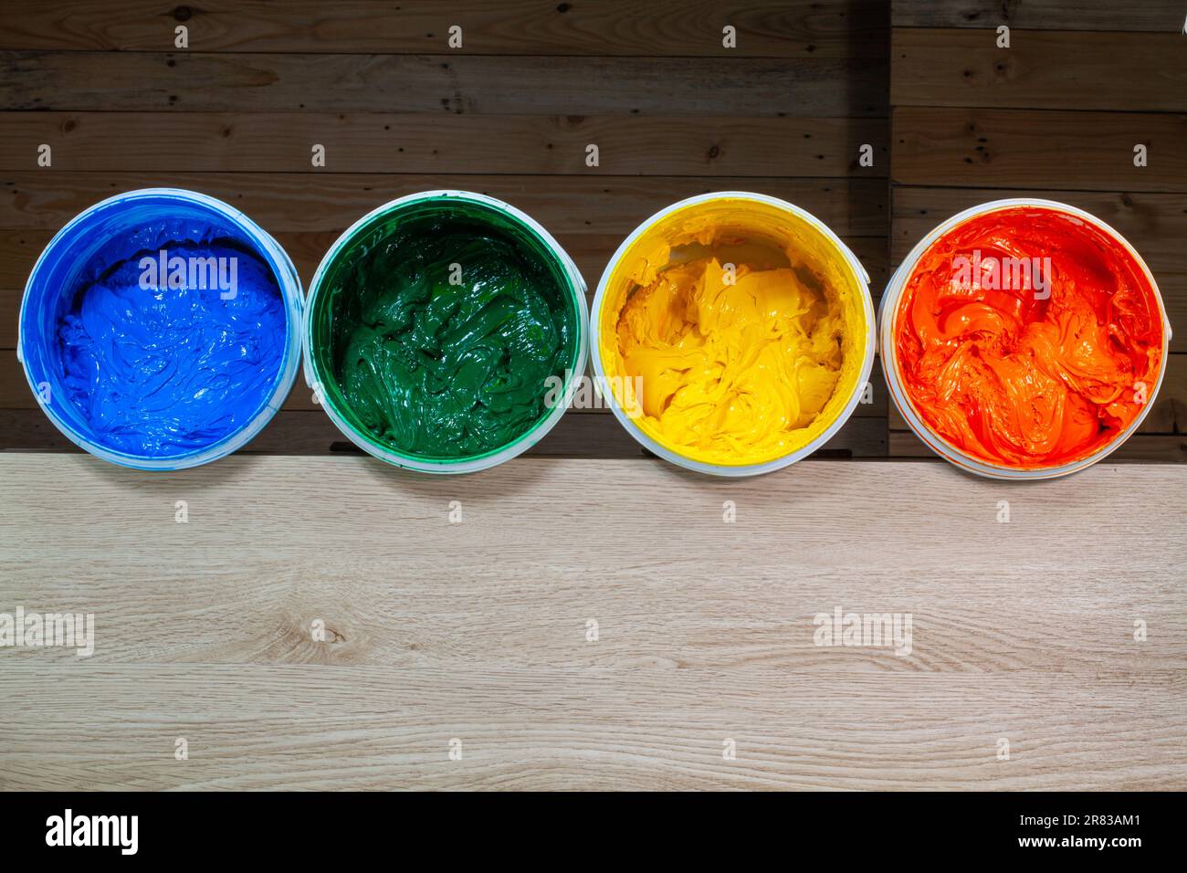 Smooth dolly hi-res stock photography and images - Alamy