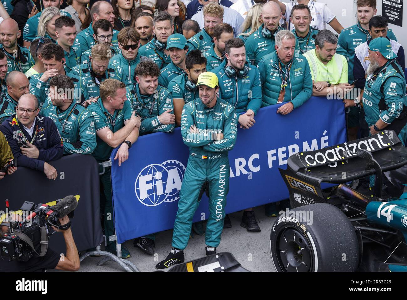 Mechanic portrait f1 hi-res stock photography and images - Alamy