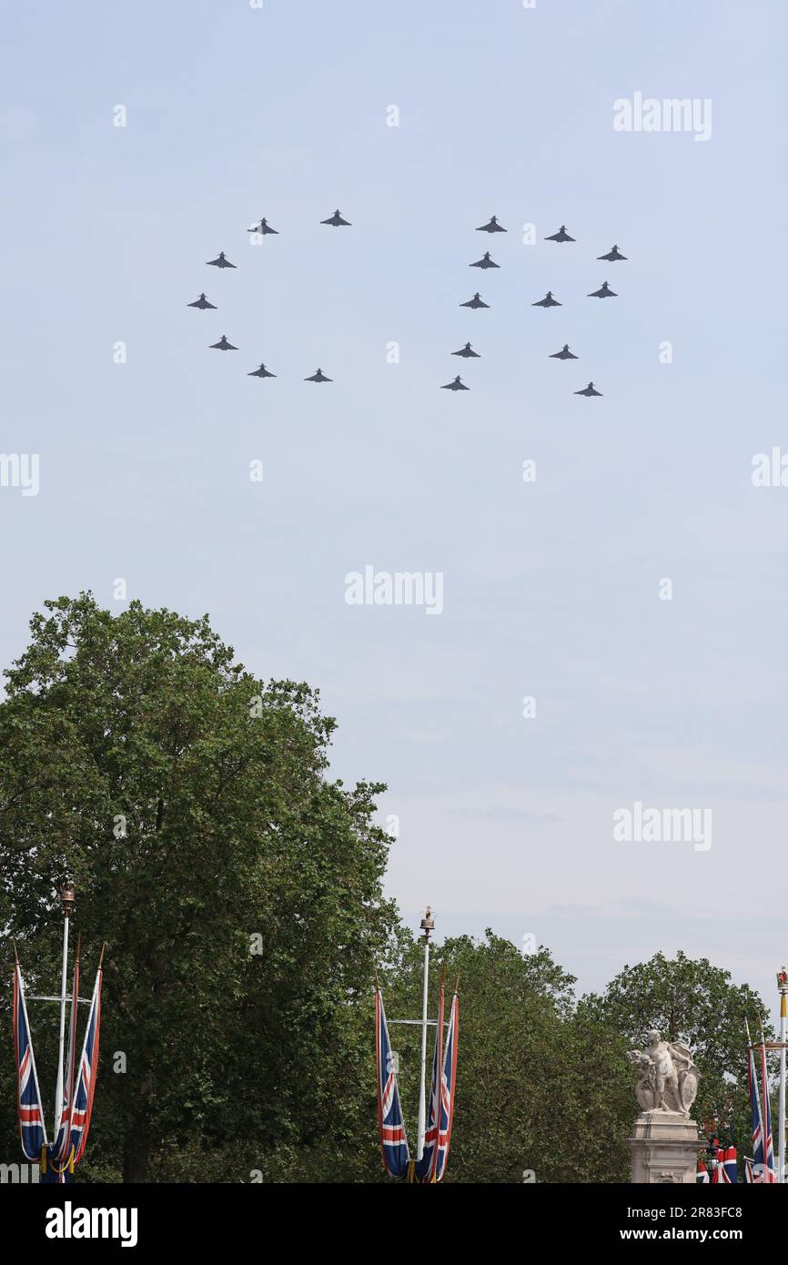London, UK. 17th June, 2023. Tornado planes form a cipher CR (standing ...