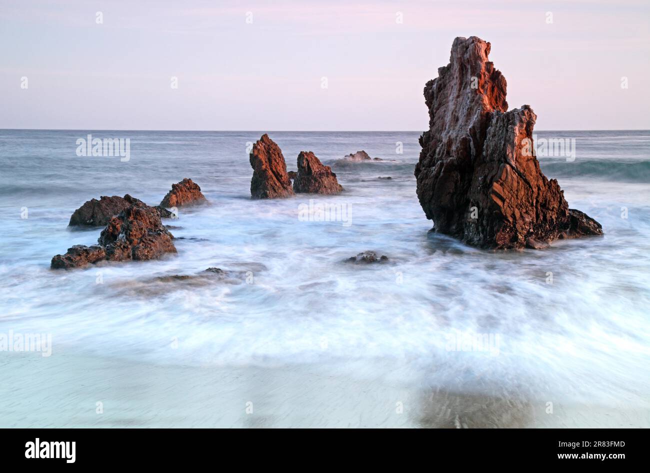 El matador strand in malibu hi-res stock photography and images - Alamy