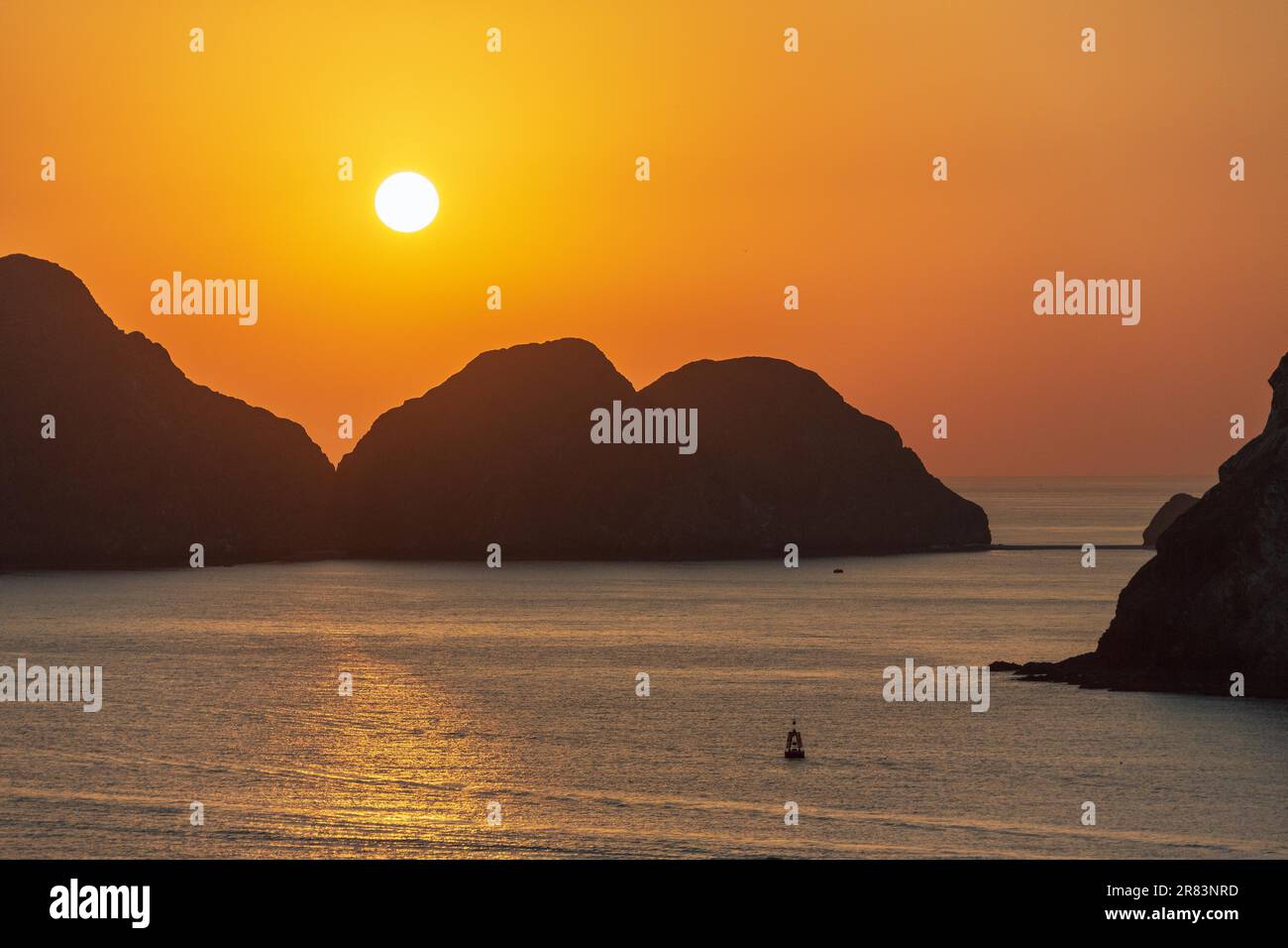 Omani coast hi-res stock photography and images - Alamy