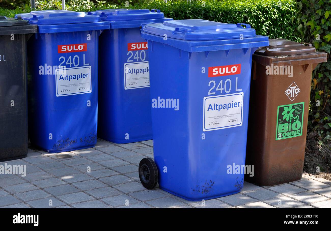 Miscellaneous waste containers Stock Photo - Alamy