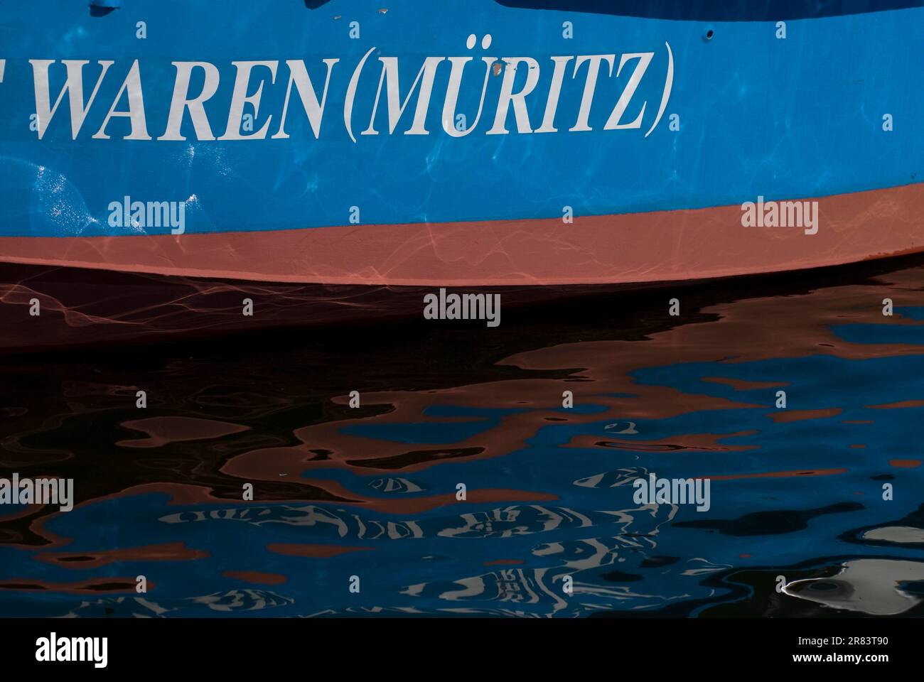 In the city harbour, excursion steamer Stock Photo - Alamy