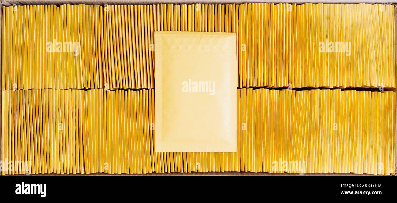 Dispatch solution hi-res stock photography and images - Alamy