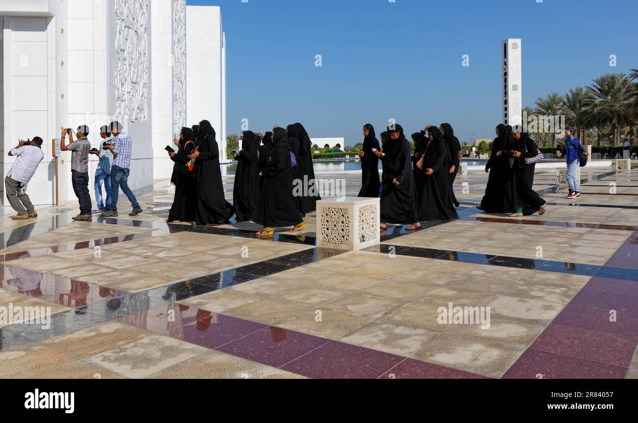 Sheikh Zayed Grand Mosque. Sheikh Zayid Mosque. Abu Dhabi Stock Photo ...