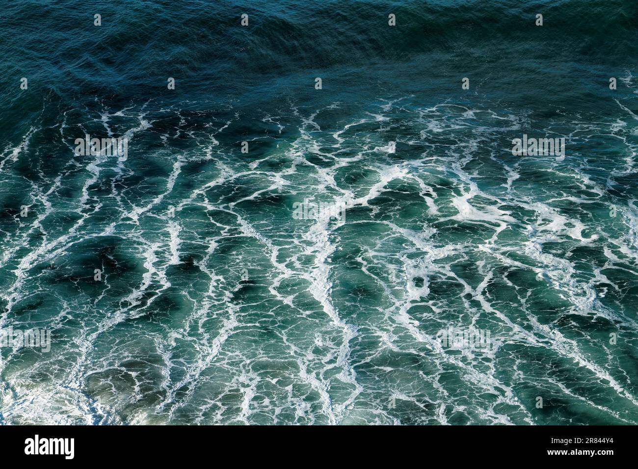 Receding wave patterns at Taiaroa Head / Pukekura, end of the Otago ...