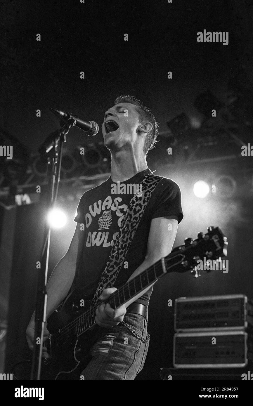 Nick Mailing – vocals, guitar – of The Pecadilloes band playing at ...