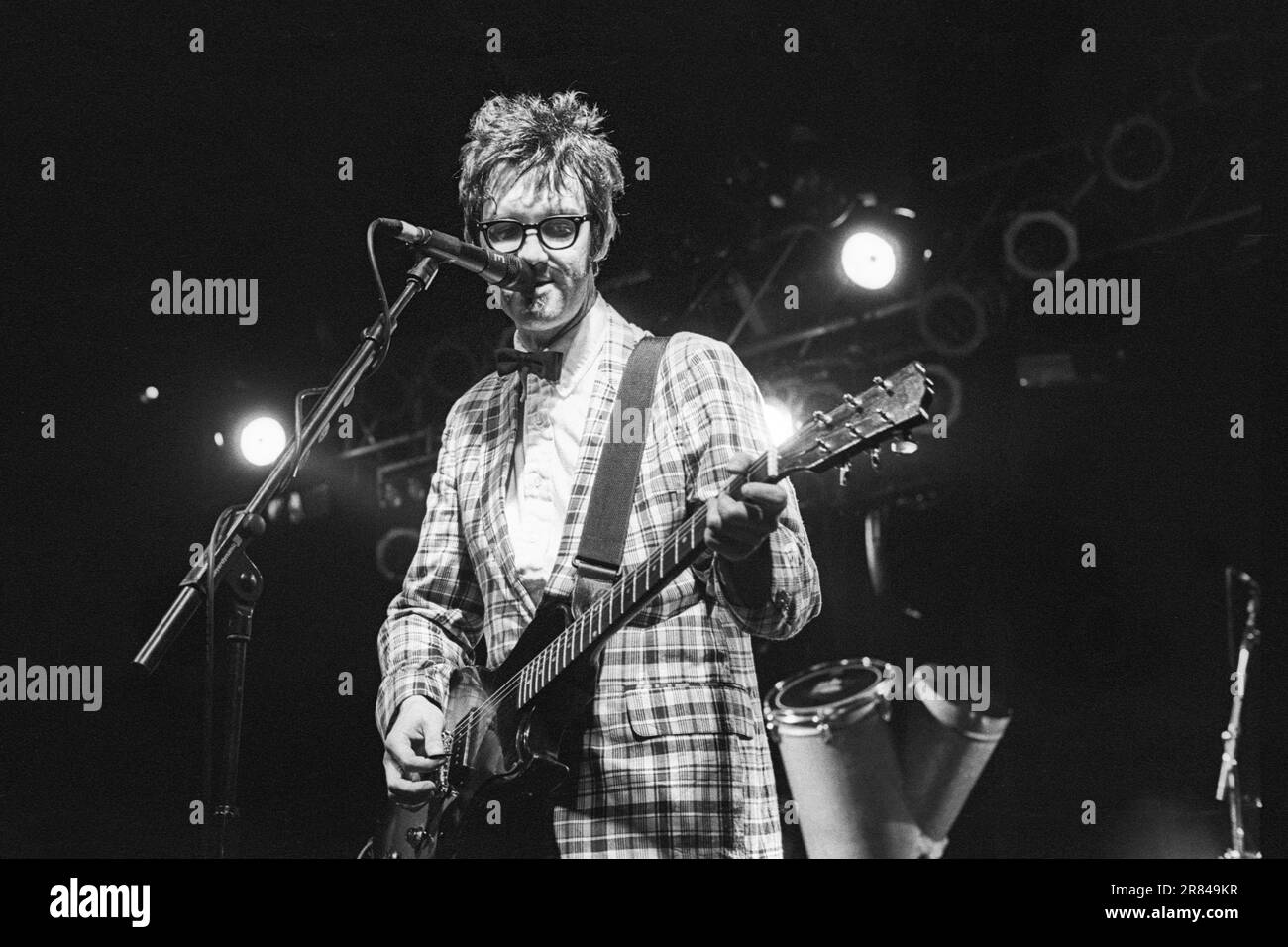 E – Mark Oliver Everett – of the Eeels band playing at Reading Festival ...