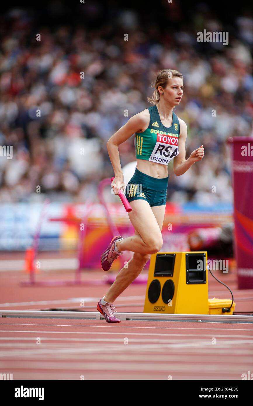 Ariane NEL participating in the 4x400m relay at the World Athletics ...