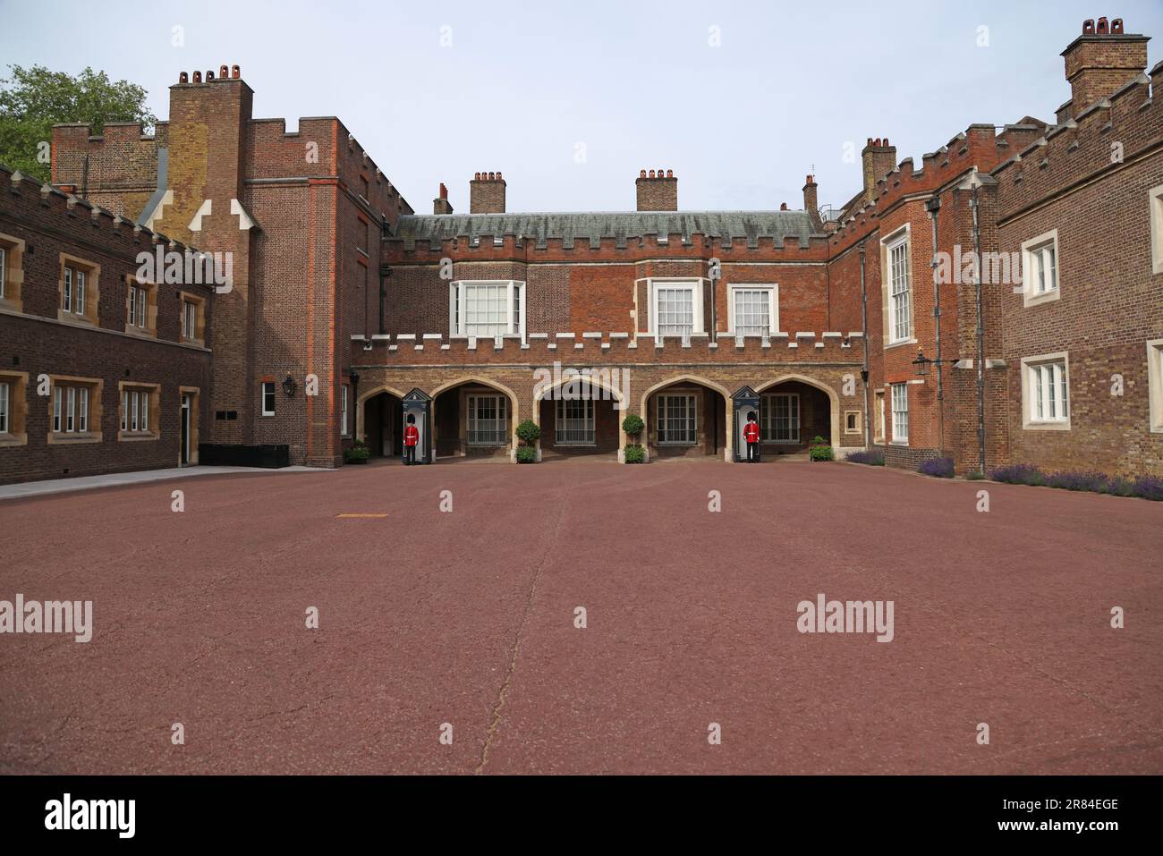 Friary Court at St. James Palace at Trooping the Colour. Trooping the ...