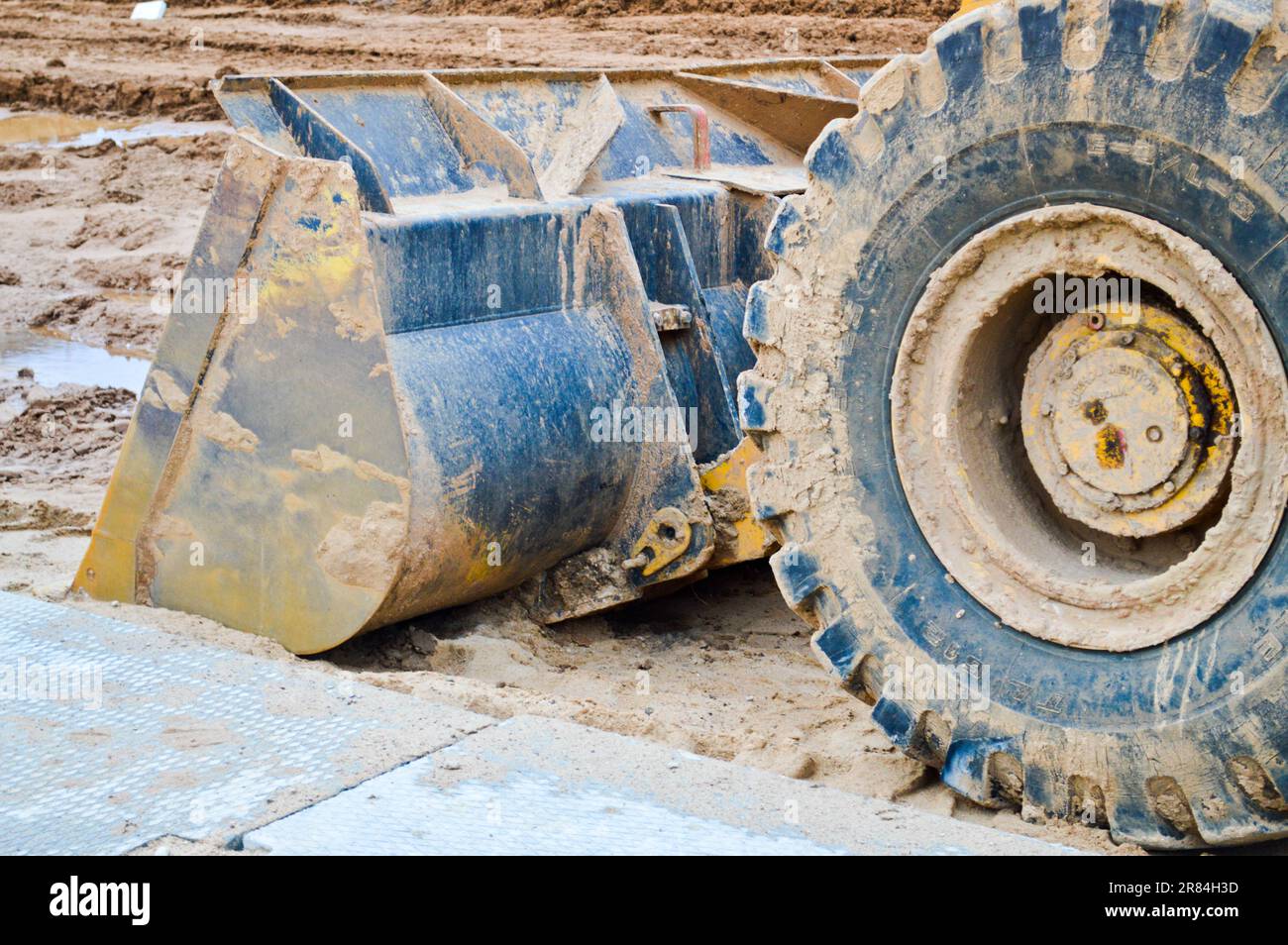 Large iron metal industrial heavy bucket of excavator, bulldozer ...