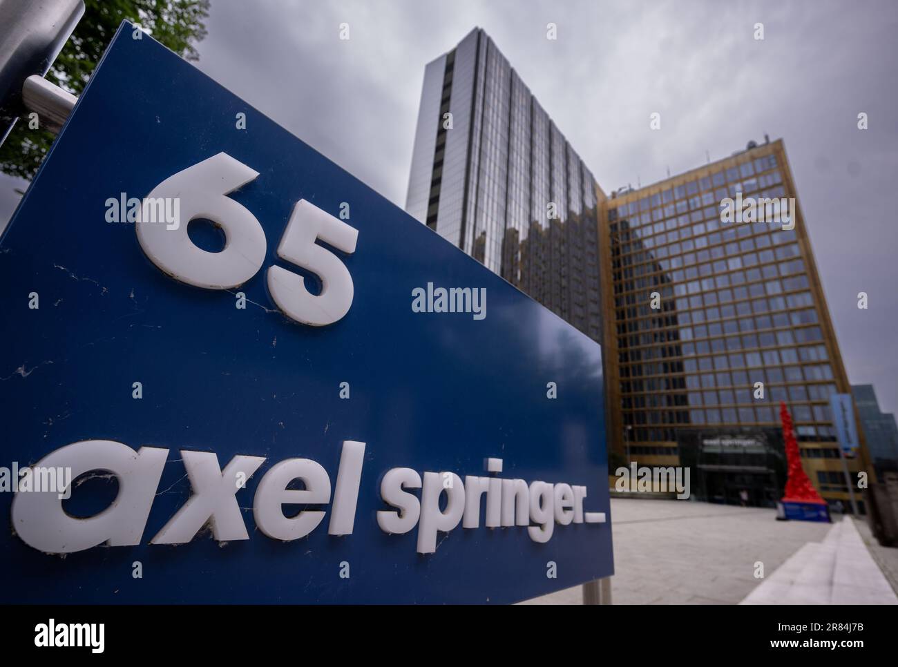 Axel springer logo hi-res stock photography and images - Alamy
