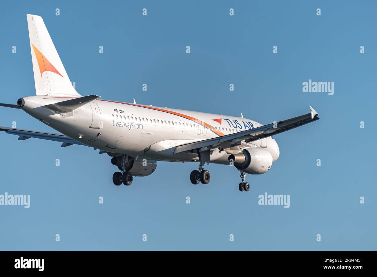 Larnaca, Cyprus - September 10, 2022: Airbus A320-214 of Tus Air ...