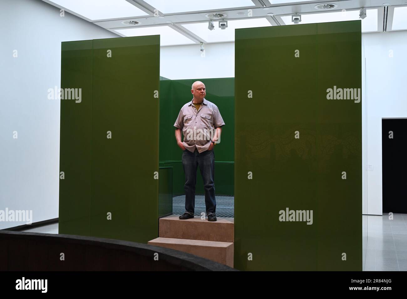 Diffirent forms of care are made visible throughout the exhibition ...